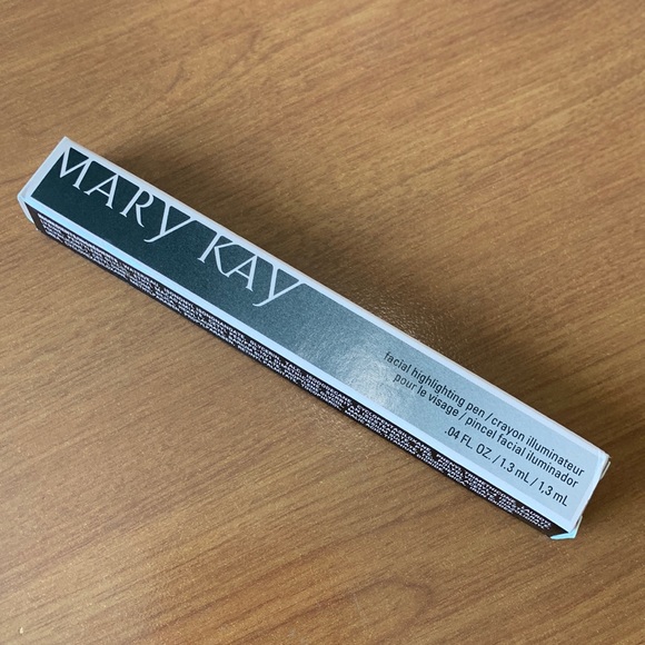 Mary Kay | Makeup | Nib Mary Kay Facial Highlighting Pen Shade 2 | Poshmark